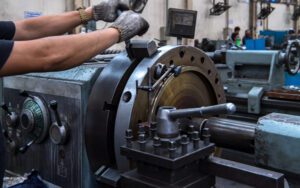 Cómo elegir la grasa industrial correcta según su aplicación